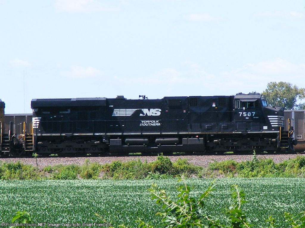 NS 7587